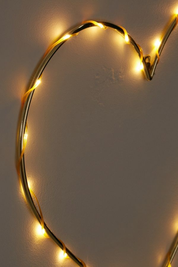 Heart Light Sculpture | Urban Outfitters
