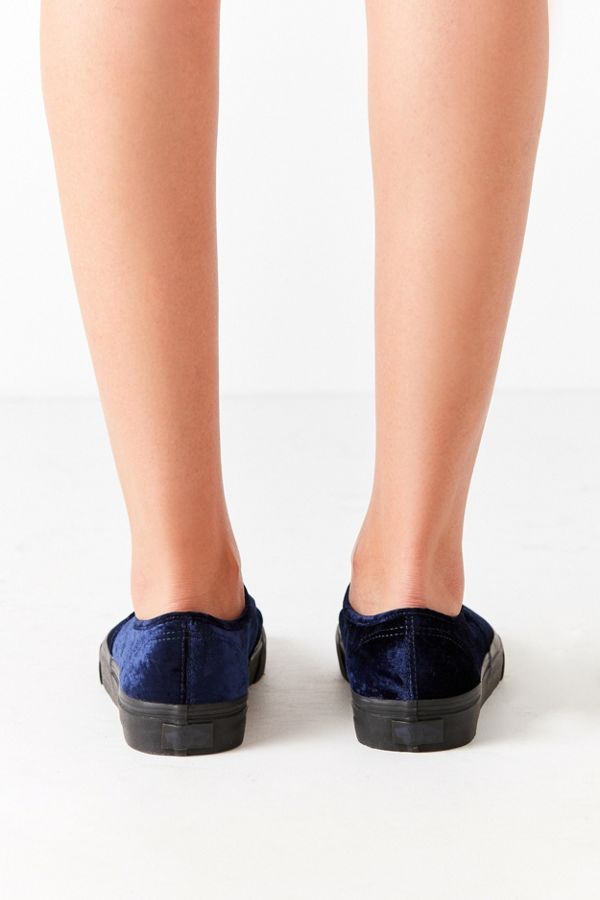 Vans Velvet Authentic Sneaker | Urban Outfitters