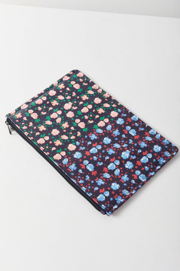 STATE Bags Laurel Extra Large Floral Novelty Pouch | Urban Outfitters