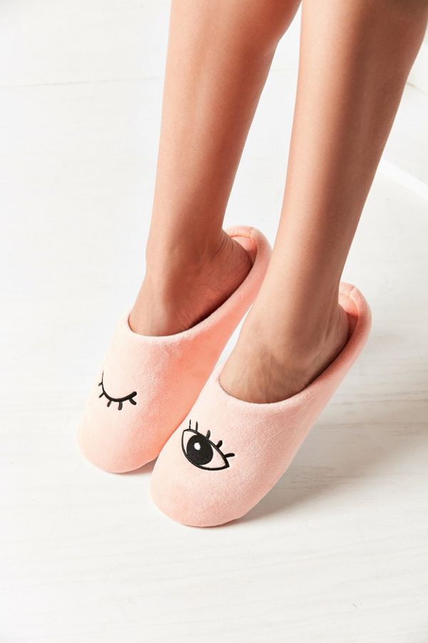 UO Winky Eye Slipper | Urban Outfitters