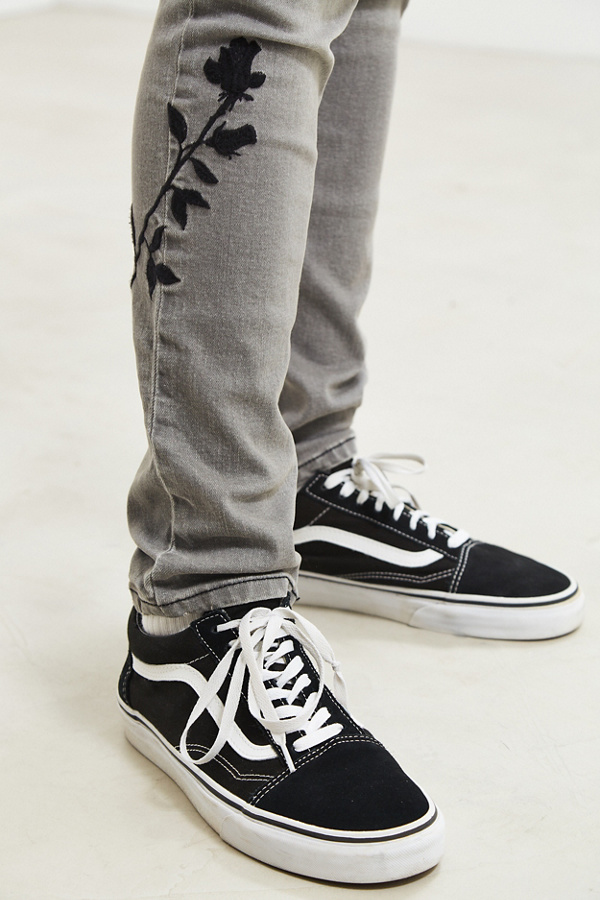 BDG Embroidered Rose Skinny Jean | Urban Outfitters