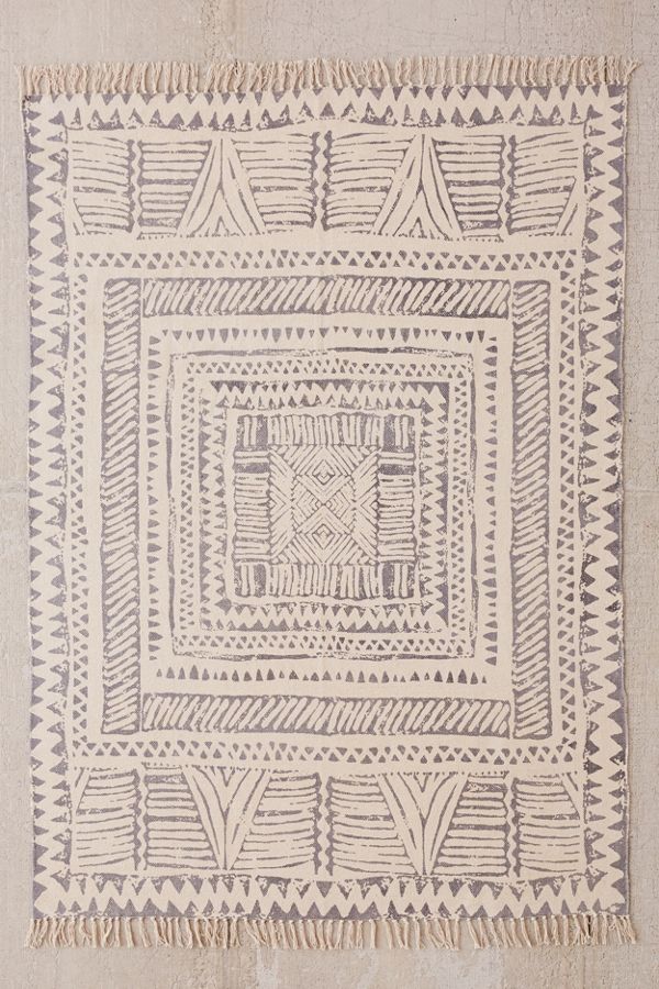 Ari Block Printed Rug | Urban Outfitters Canada