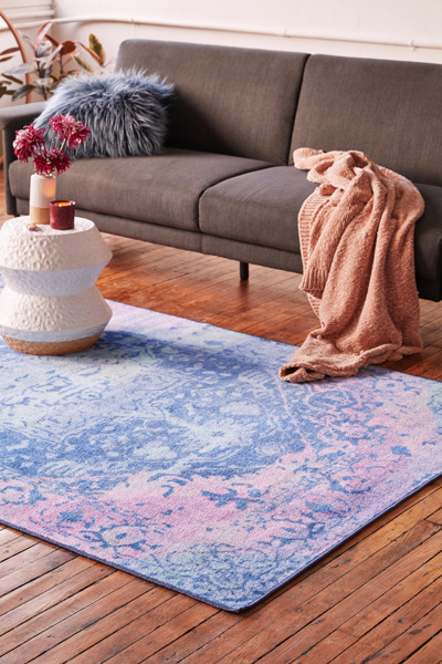 Chloe Printed Rug | Urban Outfitters