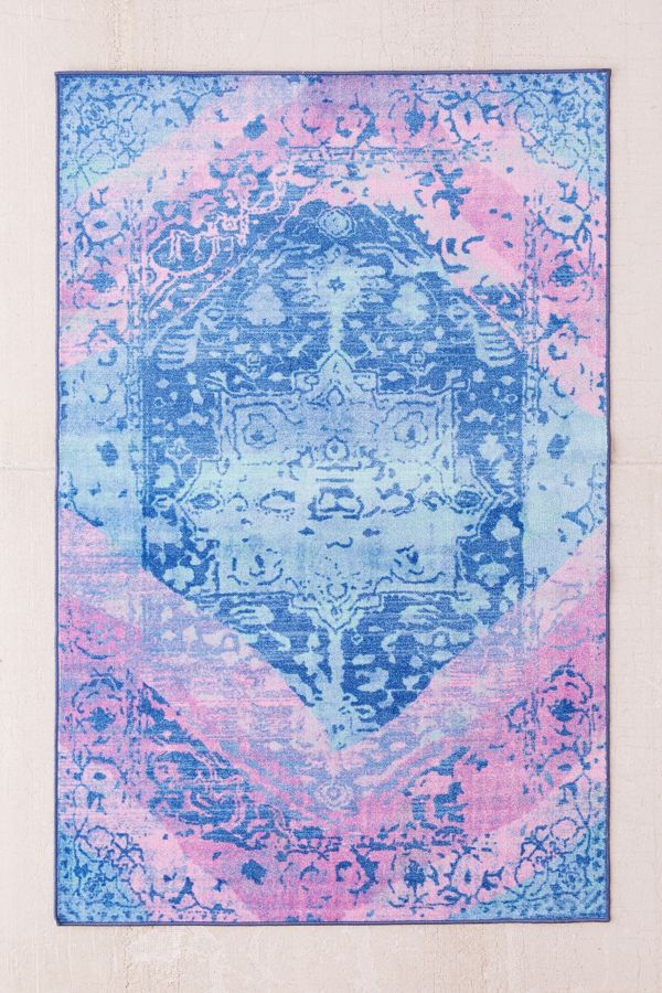 Chloe Printed Rug | Urban Outfitters