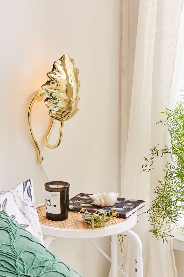 Leaf Sconce | Urban Outfitters