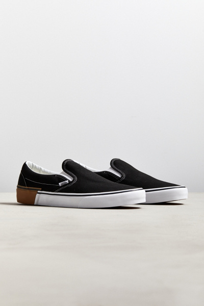 Vans Slip-On Classic Gum Sole Sneaker | Urban Outfitters