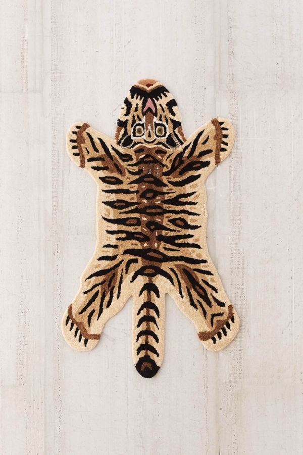 Tufted Tiger-Shaped Rug | Urban Outfitters Canada