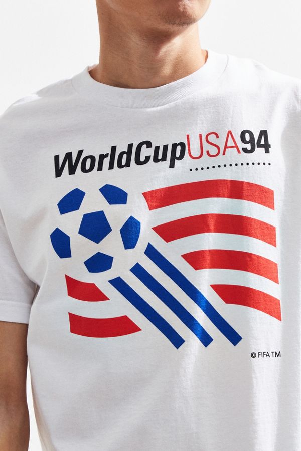 World Cup USA 1994 Logo Tee | Urban Outfitters