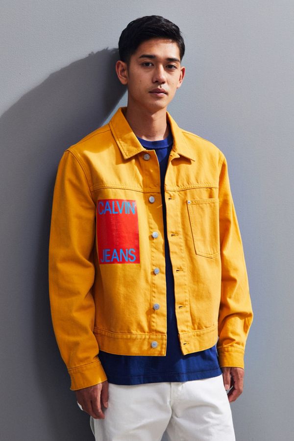 Calvin Klein 1-Pocket Denim Trucker Jacket | Urban Outfitters