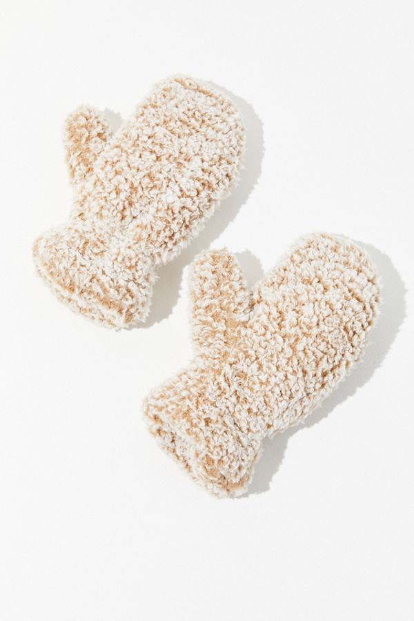 Teddy Mitten | Urban Outfitters